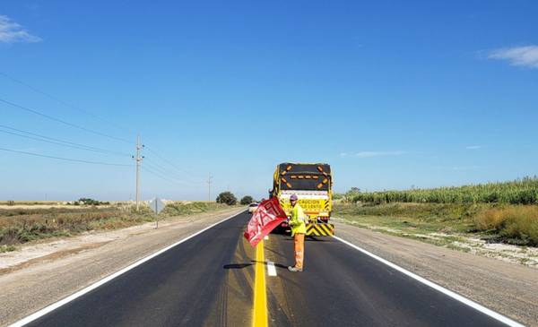 Renovación: pusieron a punto 32 kilómetros de la ruta 8 | El Diario de ...