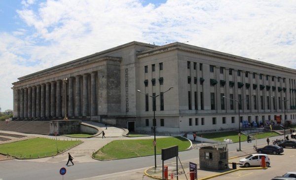 La Uba Se Ubica Entre Las Cien Mejores Universidades Del Mundo El